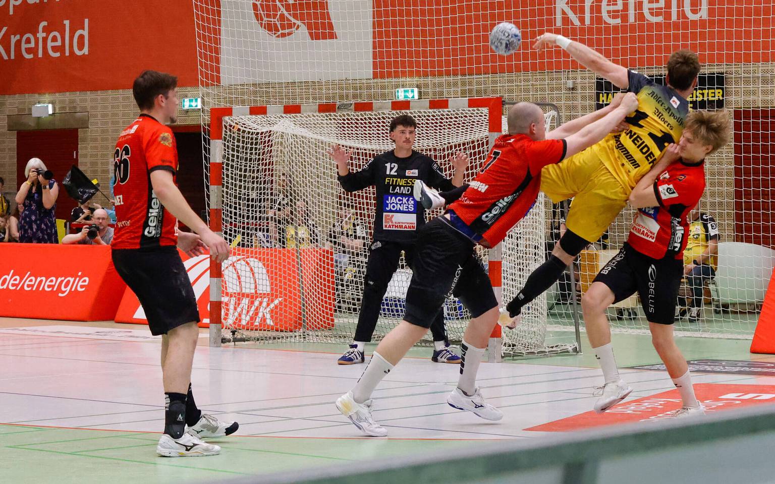 Moers und Niederrhein – News und Geschichten vor Ort