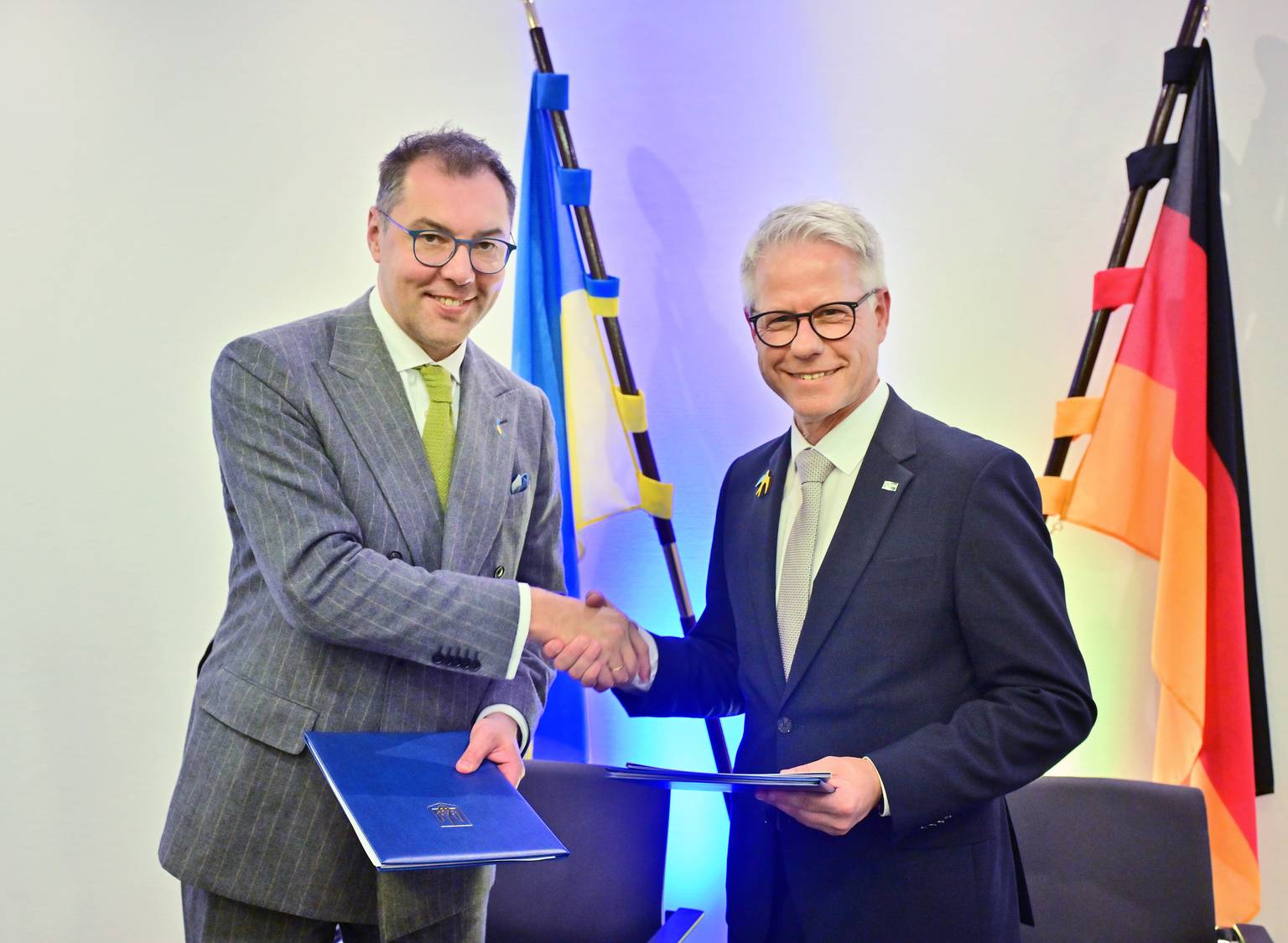 Botschafter Makeiev ernennt Steinmetz zum Honorarkonsul