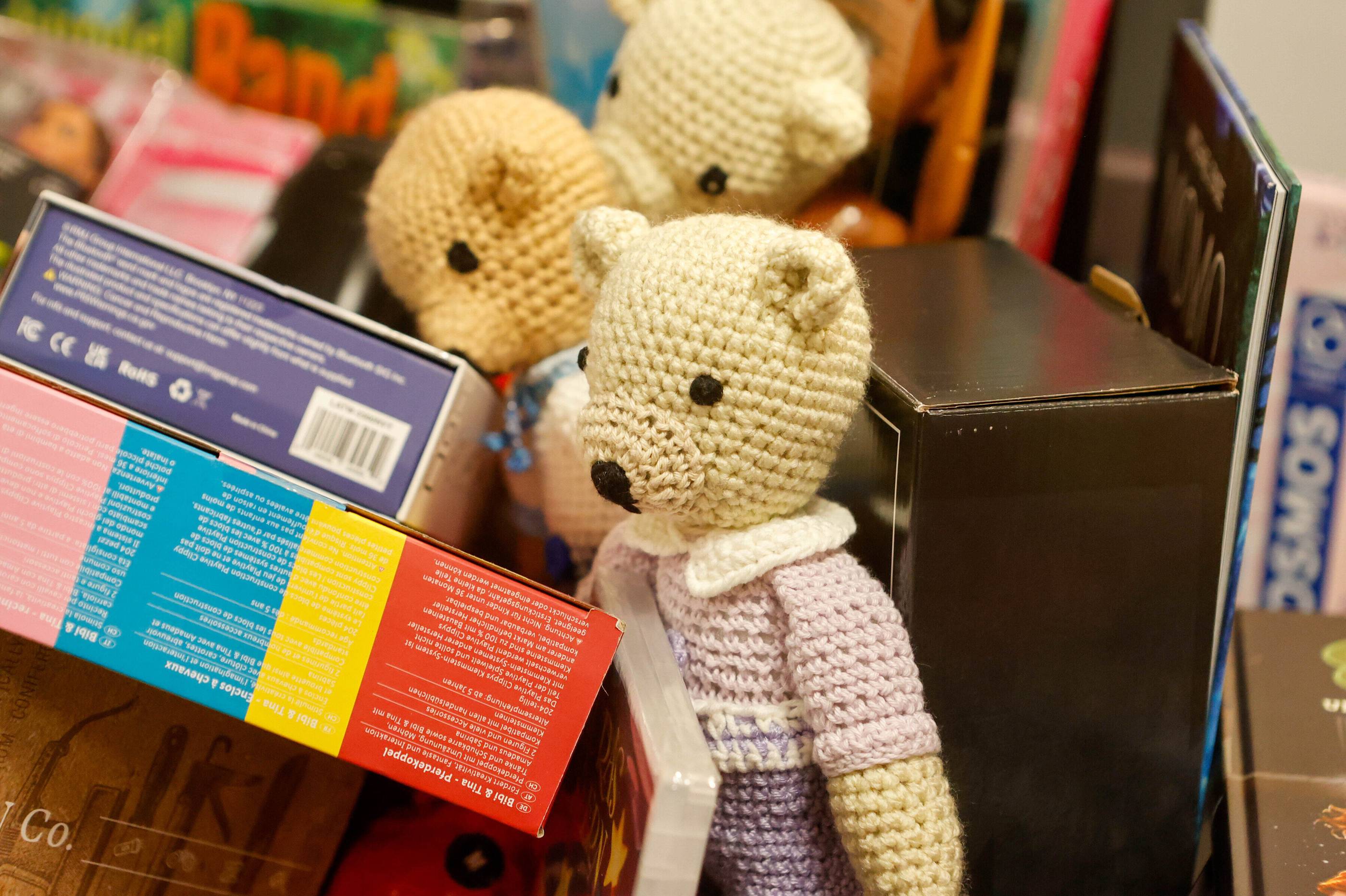 „Hockey is Diversity“ bringt Licht in die Kinderklinik