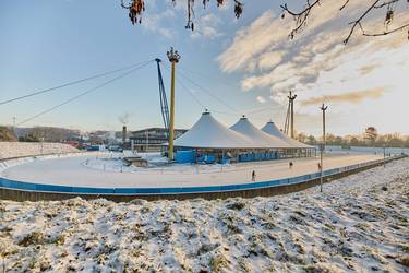 Eissport- und Eventpark Grefrath: Eislaufen bis 15. März 2026
